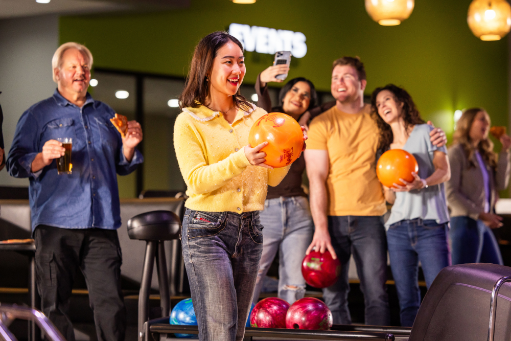 FatCats Entertainment - FatCats Entertainment | Bowling & Family Fun