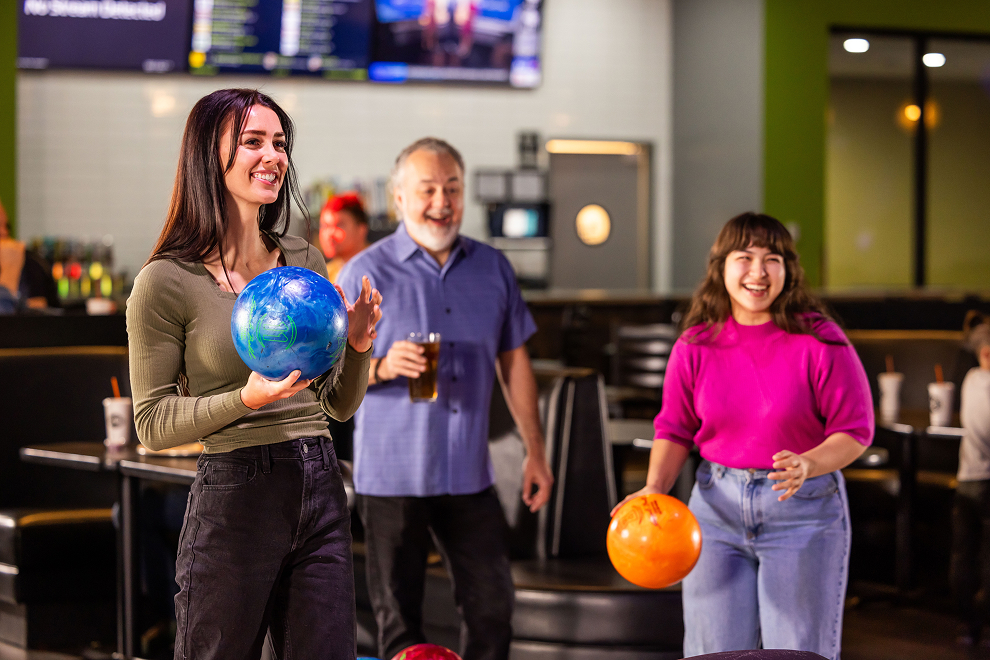 FatCats Entertainment - FatCats Entertainment | Bowling & Family Fun